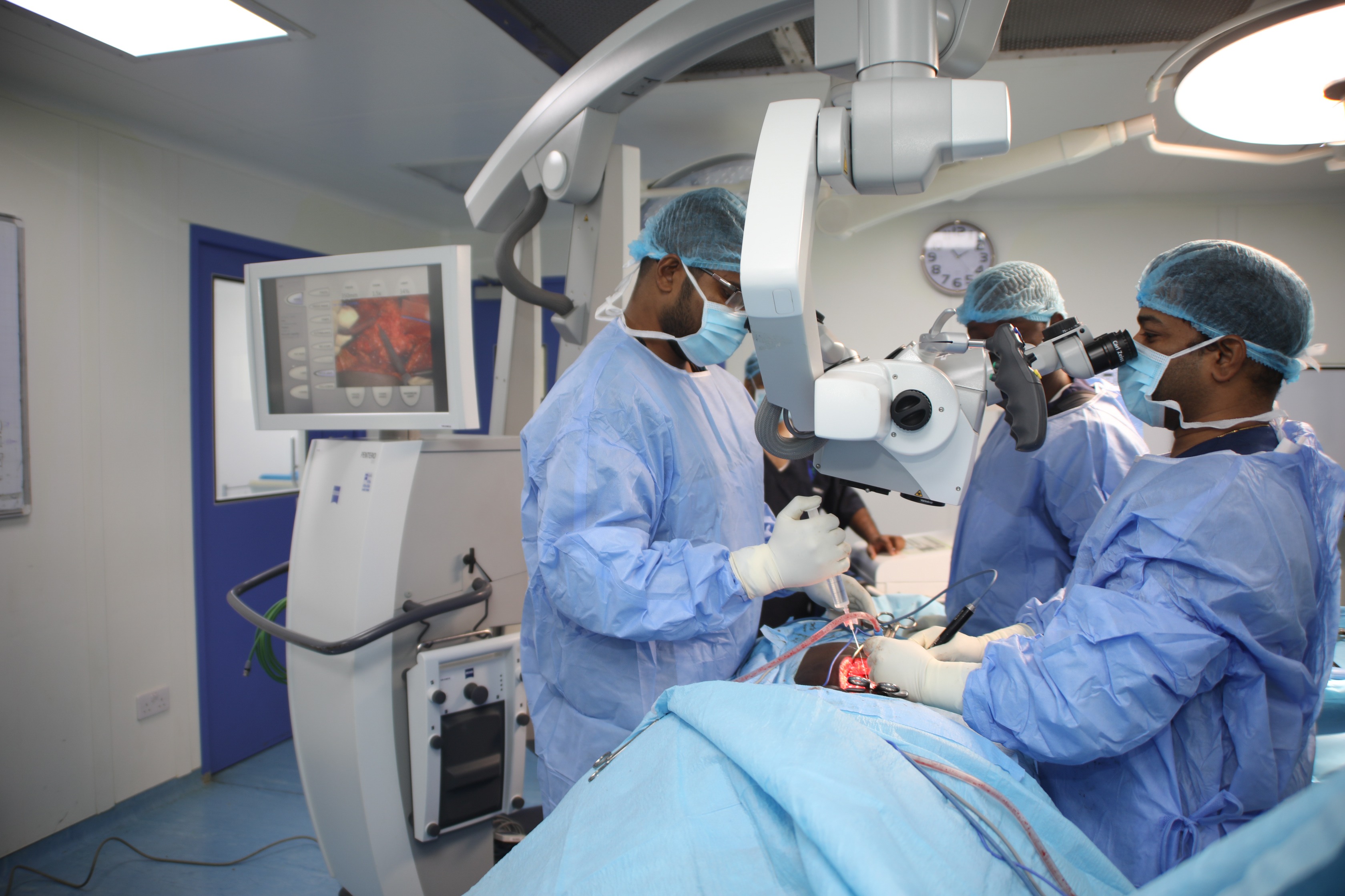 Neurosurgery : Mediheal Group of Hospitals